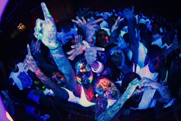 Splash Wars: The Return Of The Neon