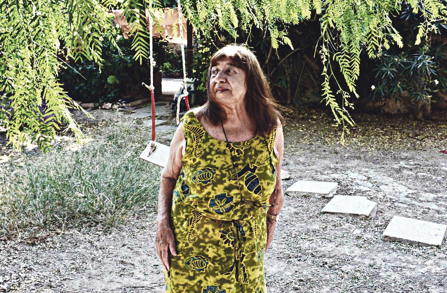 Τα δικά μας αγαπημένα ποιήματα της Κατερίνας Αγγελάκη-Ρουκ.